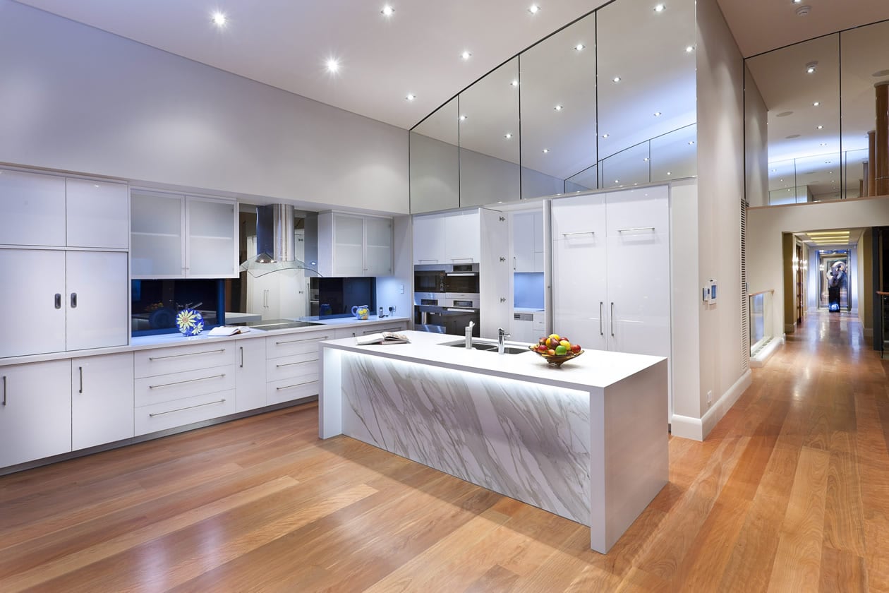 White Kitchens, Luxury White Kitchens, Beautiful White Kitchens