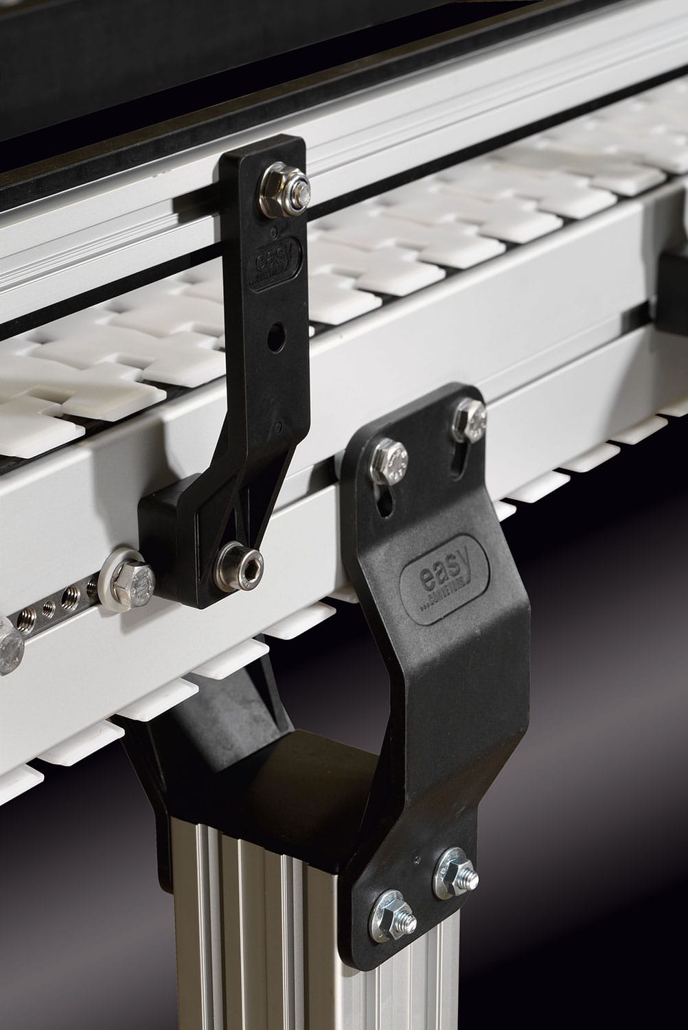 Cardan Chain Conveyor | IRP - Intralogística