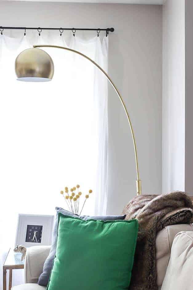 FAVORITE METALLIC GOLD SPRAY PAINT - The Striped House