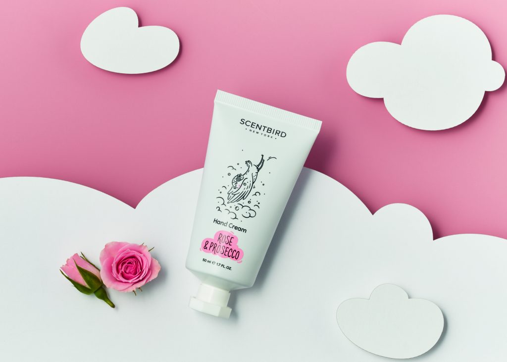 Best Hand Creams For Dry, Weather-beaten Hands - Scentbird Blog