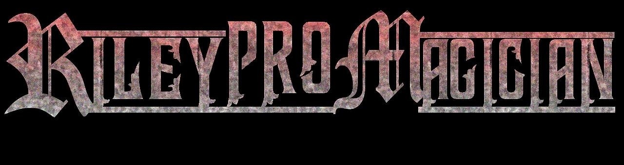 Moona at Patron Hunt — Find Your Next Favorite Indie Creator