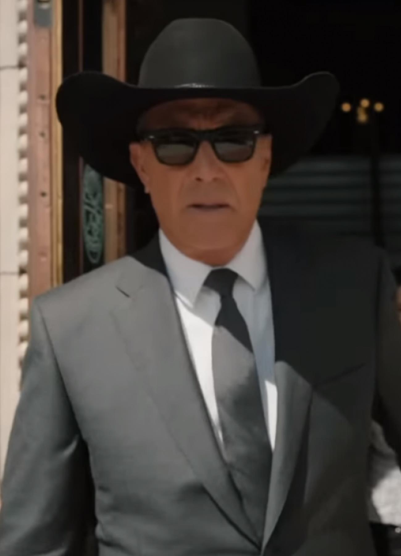 Wide Range of Men's Yellowstone Outfits | Yellowstone Jackets