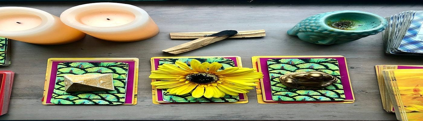 6 ORACLE TAROT at Patron Hunt — Discover Your Next Favorite Indie Creator