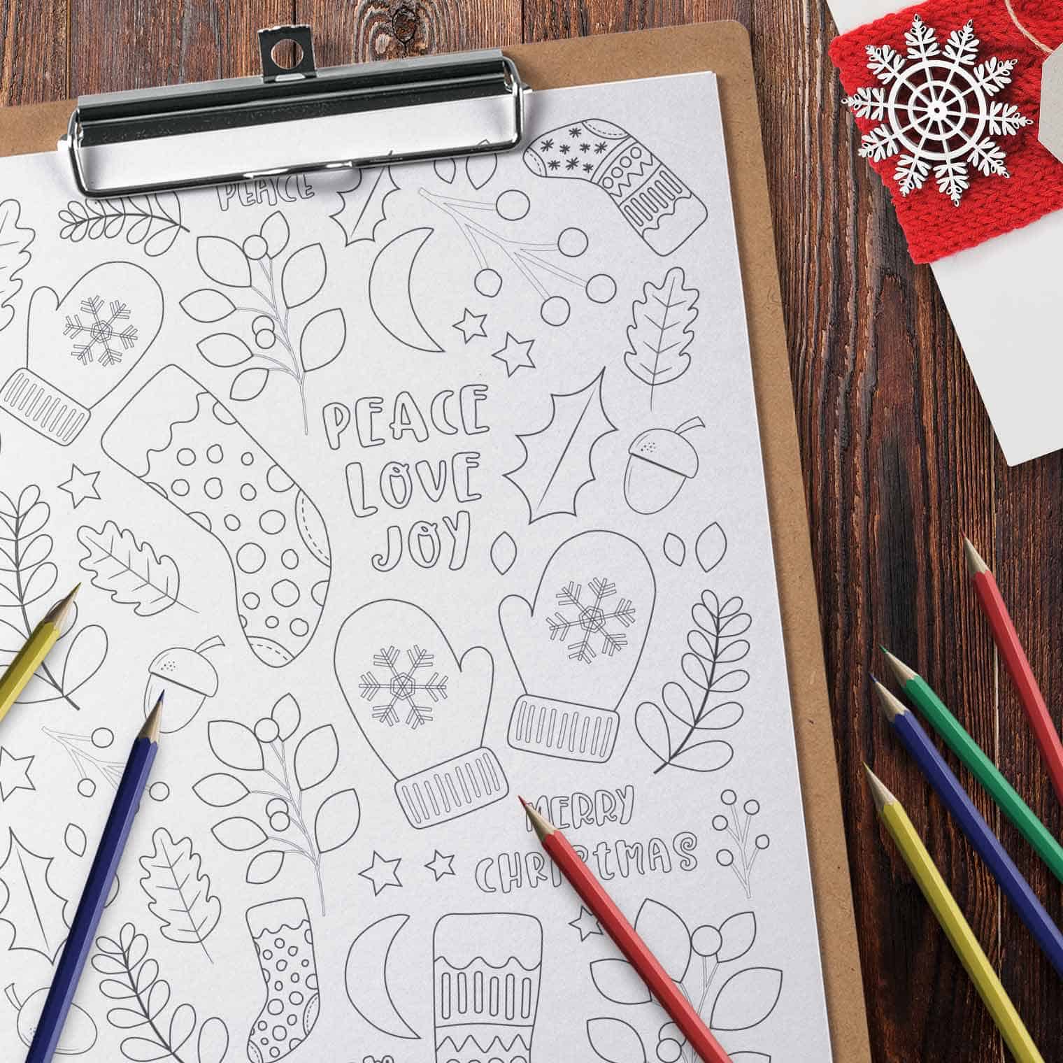 Free Printable Christmas Wrapping Paper and Tags