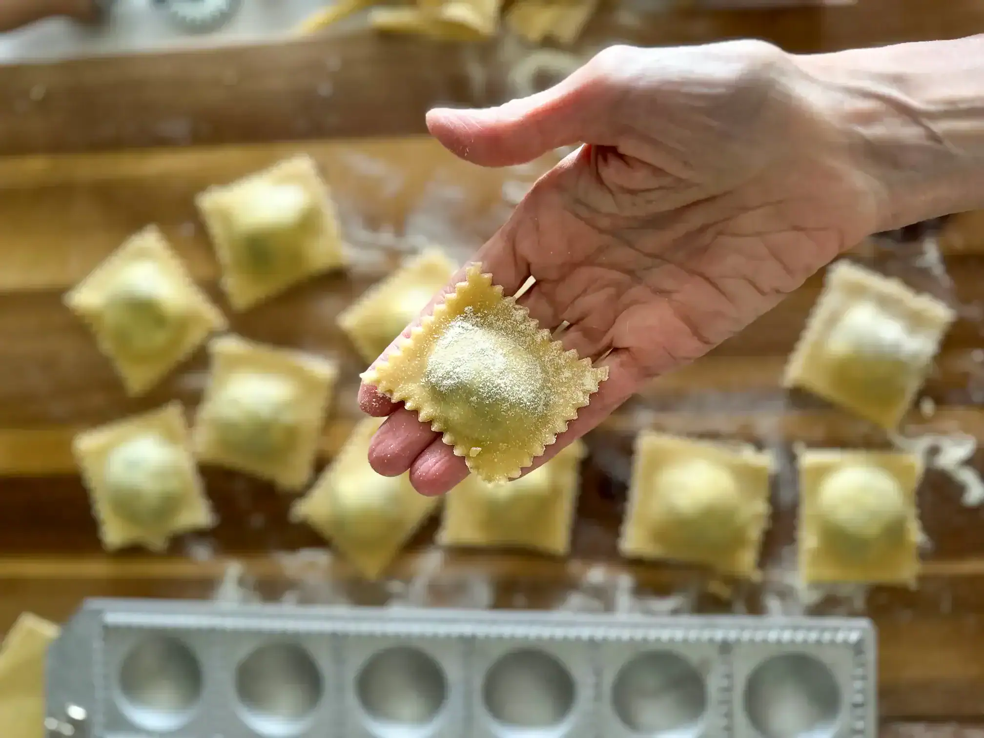 Homemade Spinach Ricotta Ravioli Recipe (step by step guide) | Italian ...