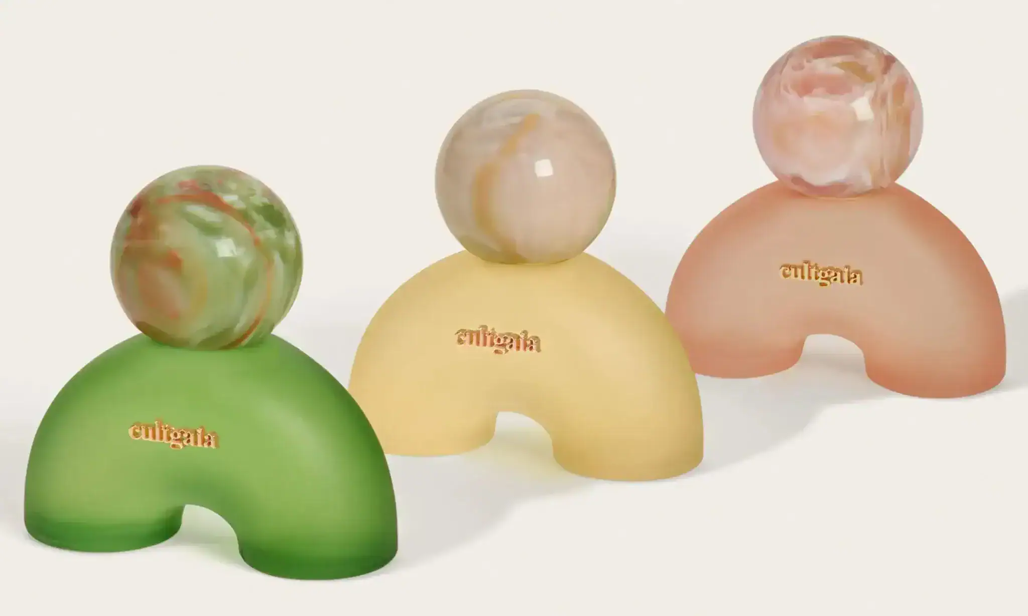 The top 10 most seductive female perfumes that attract men