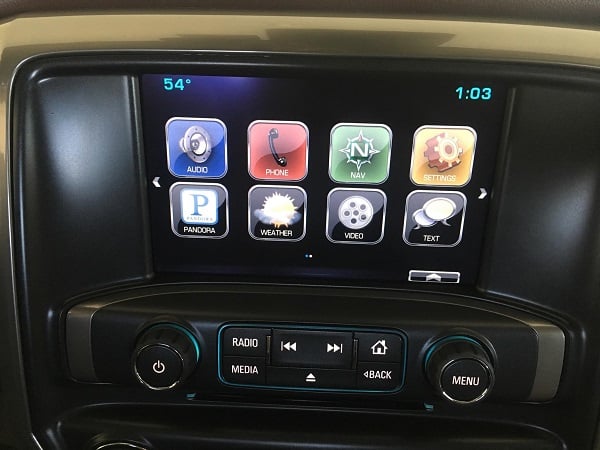 Chevrolet MyLink App: What Benefits and Features You Get