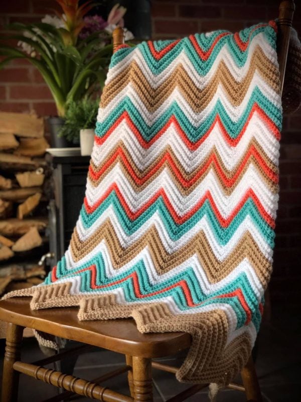 Chevron Blankets by Laurie Richardson - Daisy Farm Crafts