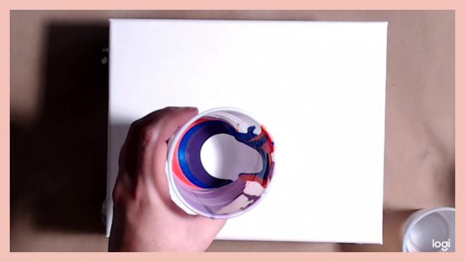 How to Do a Traveling Ring Pour: A Complete Tutorial! - Homebody Hall