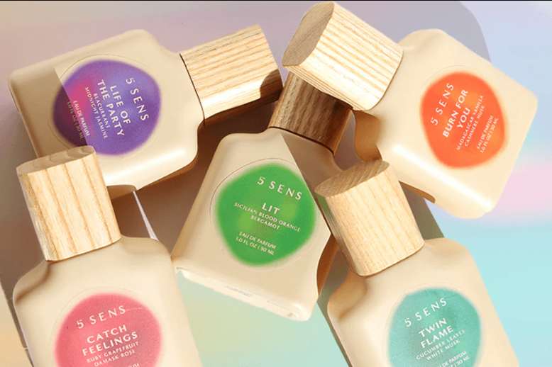 5 Sens perfumes: Emotion in a bottle - Scentbird Blog