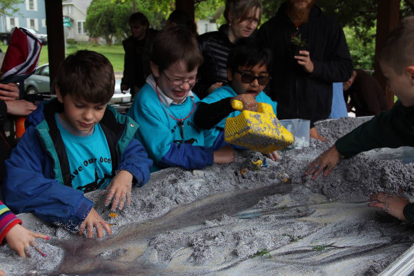 Emriver Em3 Stream Table | Little River Research & Design