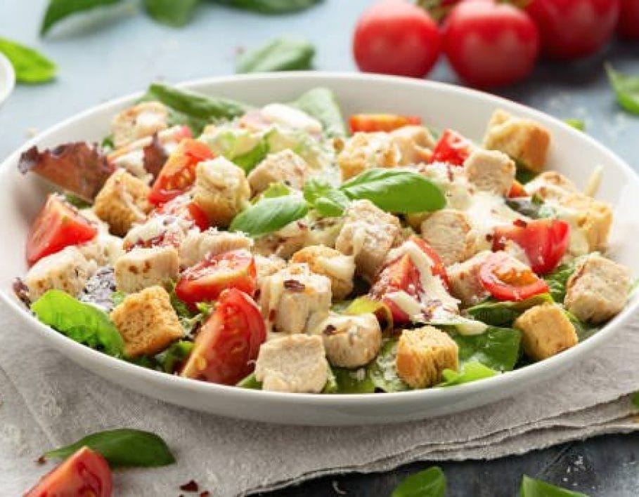 Classic Vegetarian Caesar Salad - GENMAG