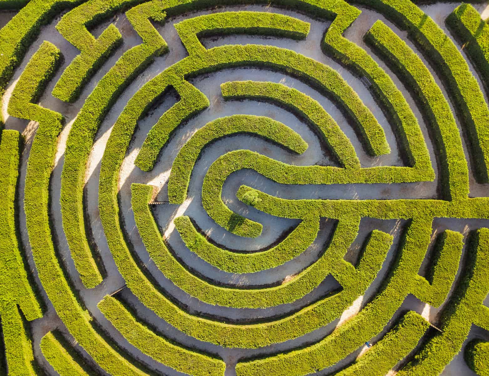 Discover the Enchanting World of Labyrinths Discover the Enchanting World of Labyrinths