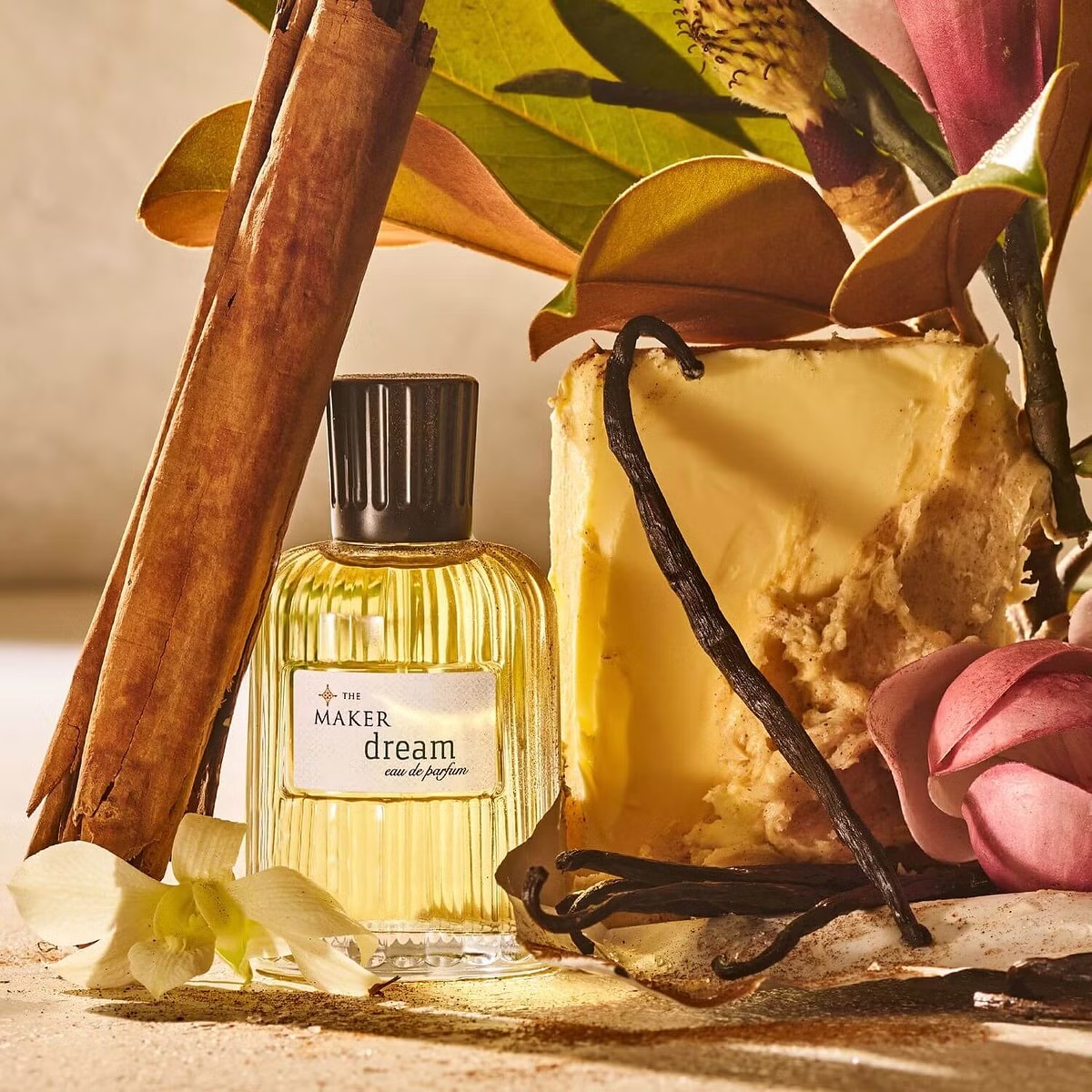 The 5 Best Winter Vanilla Perfumes to Warm Your Senses