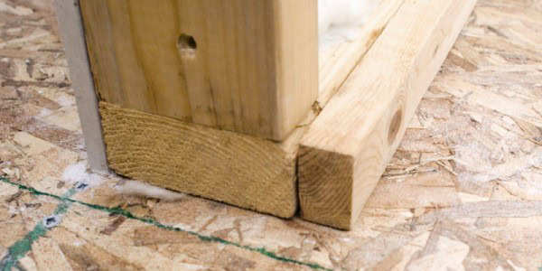 How to build a staggered stud wall