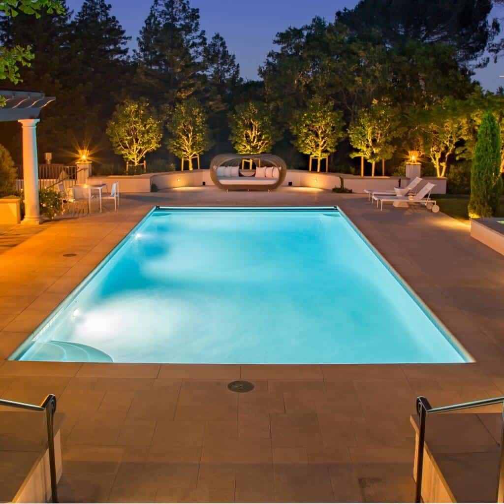 Lux - Frank + Grossman