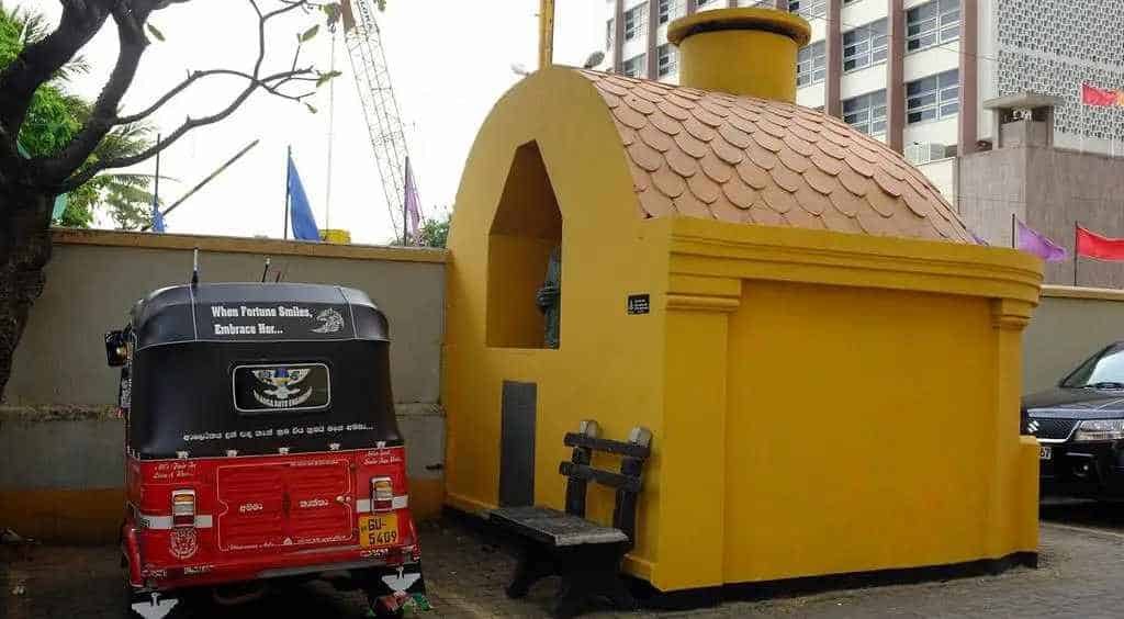 12 memorable sights,Walking Tour of Colombo Fort District