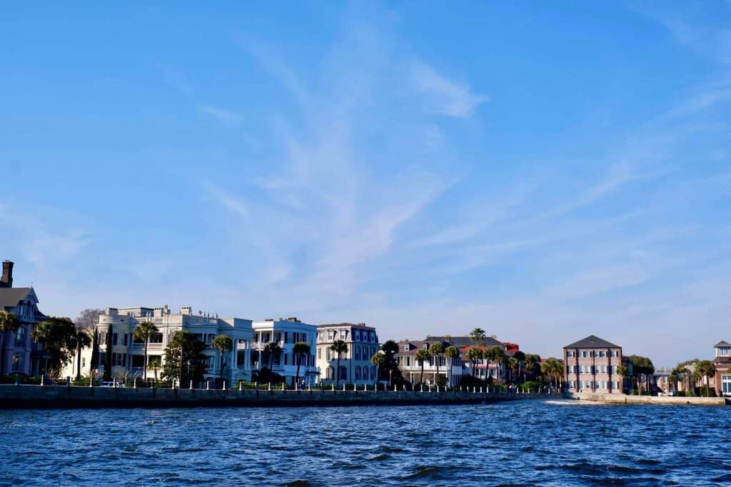 Celebrate Graduation in Style: Give Your Graduate a Memorable Party on ...