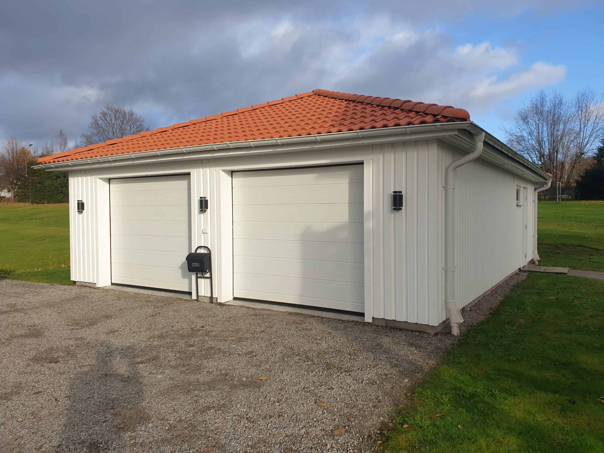 Dubbelgarage 18193 – Mellby Home