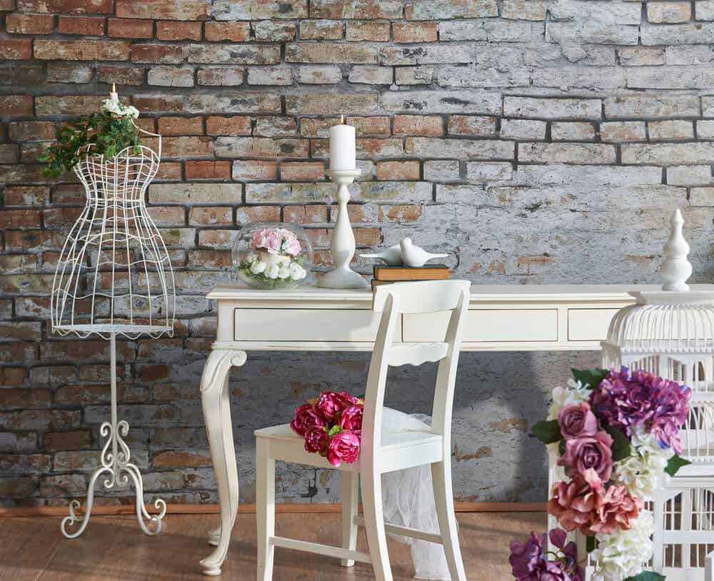 Shabby Chic Aesthetic: Bringing Vintage Charm to Modern Homes - Home In ...