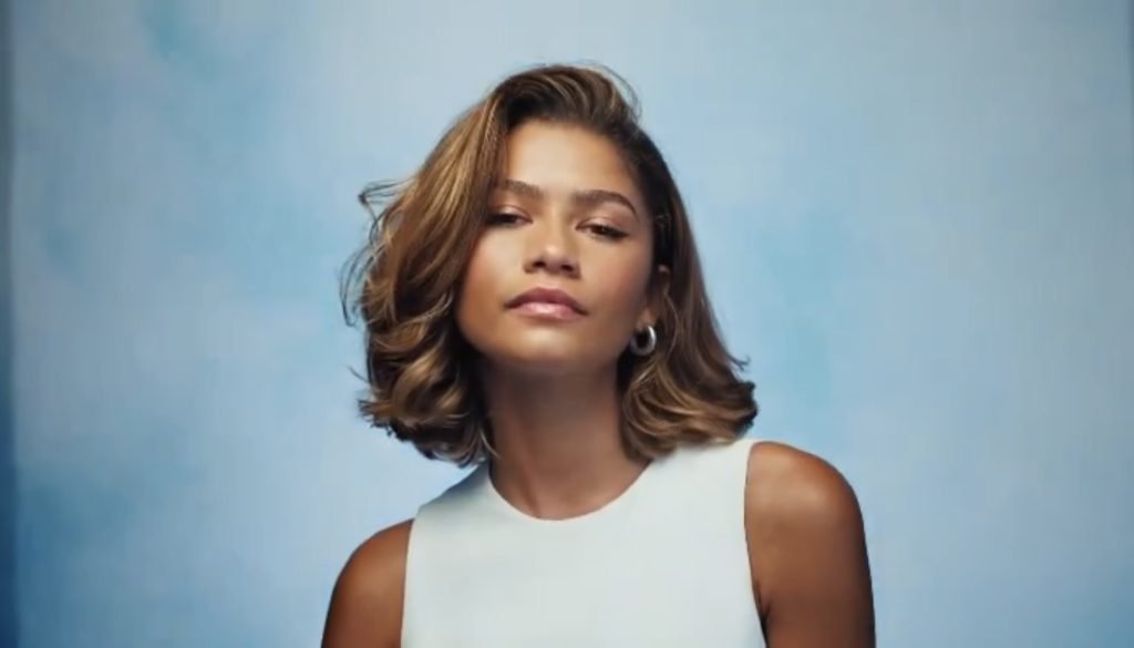 Zendaya Takes Beauty to the Next Level with Lancôme Advanced Génifique ...