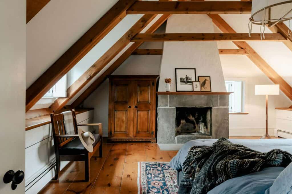 Choosing New Rugs and Carpets That Fit Rustic Living