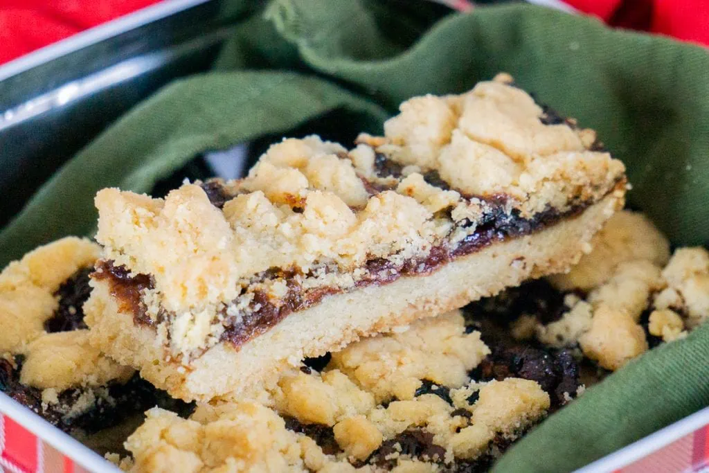 Easy Mincemeat Shortbread recipe - Scottish Scran