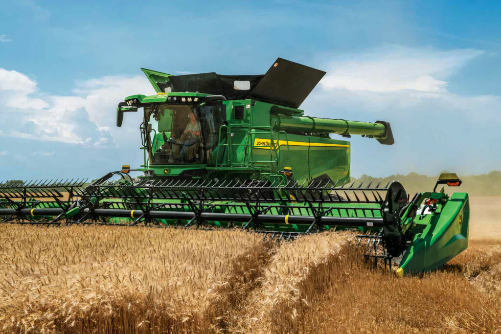 How John Deere’s S7 combines are paving the way for fully autonomous ...