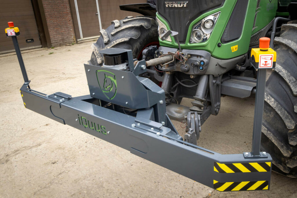 Autonomous Fendt at work in onion and potato fields - Future Farming