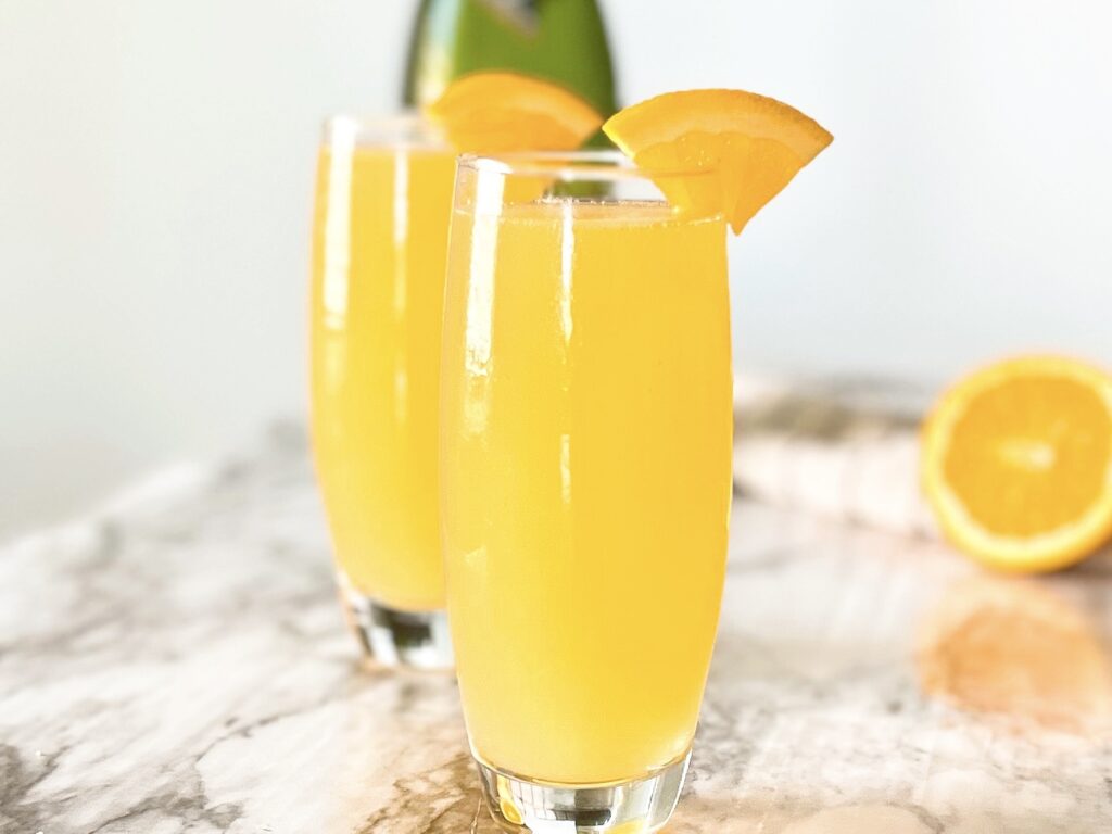 The Best Mimosa Recipe (Perfect Champagne-to-Juice Ratio)