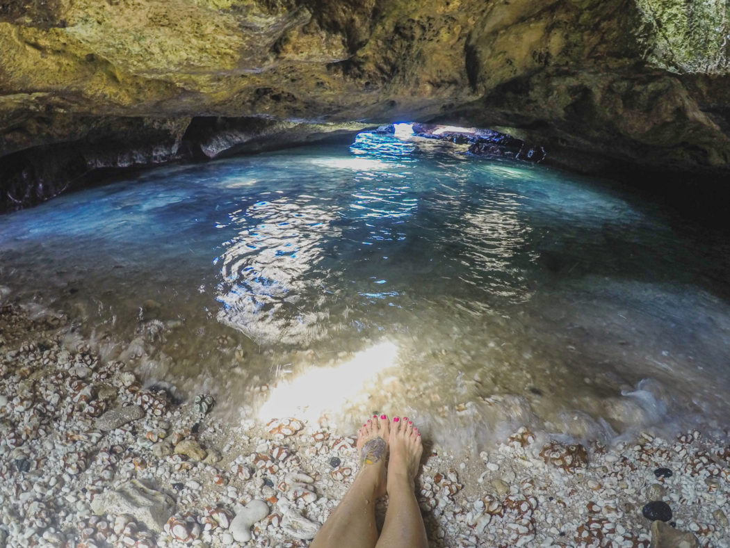 SECRET MERMAID CAVE ON OAHU - Here's How To Get There!