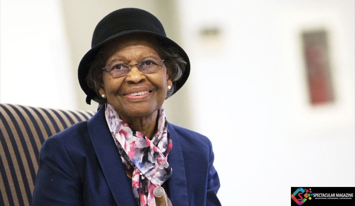 Dr. Gladys West, The Black Woman Who Invented The GPS, Gets Honored At ...