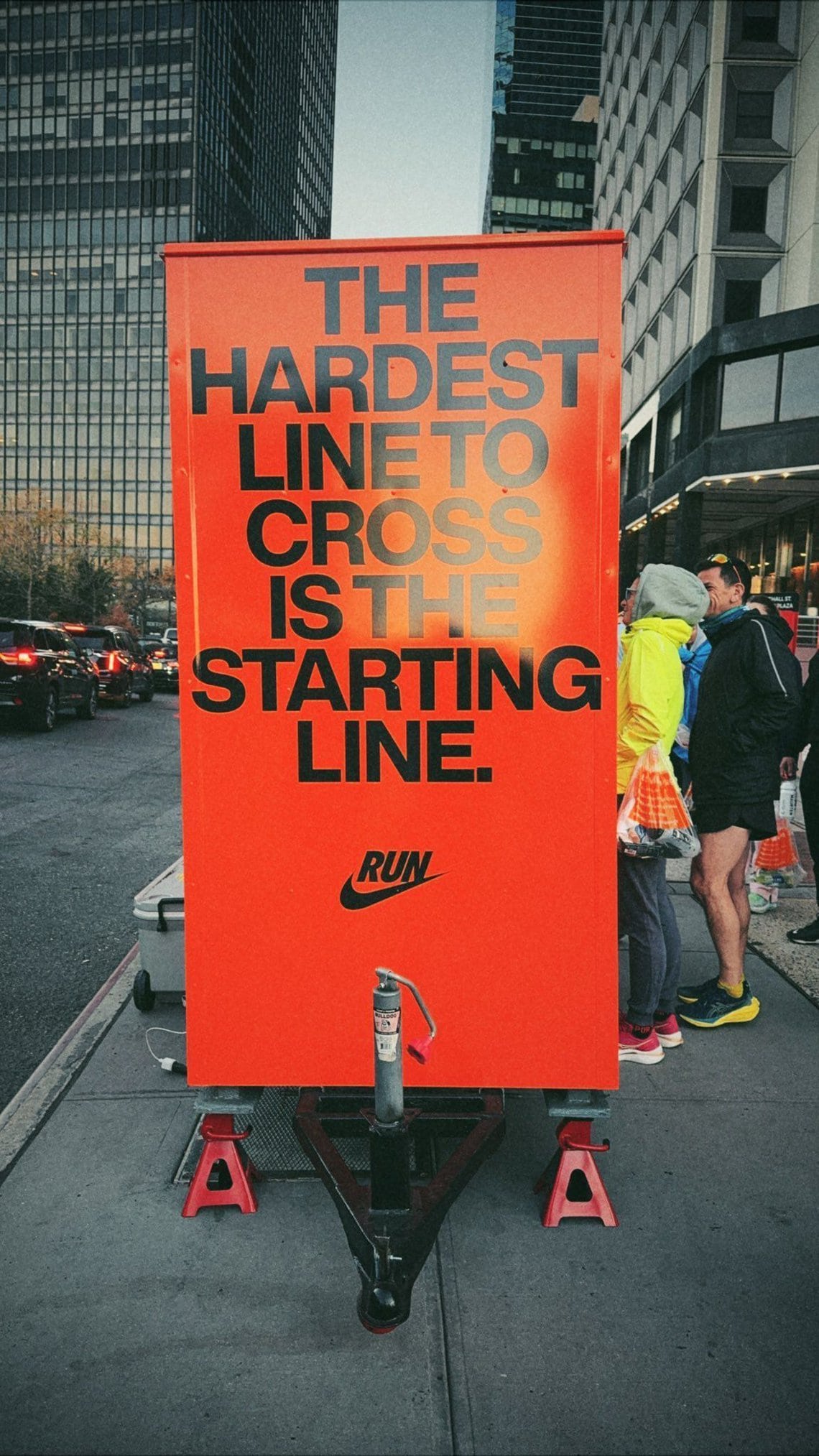 Nike — NYC Marathon OOH – THEINSPIRATION.COM