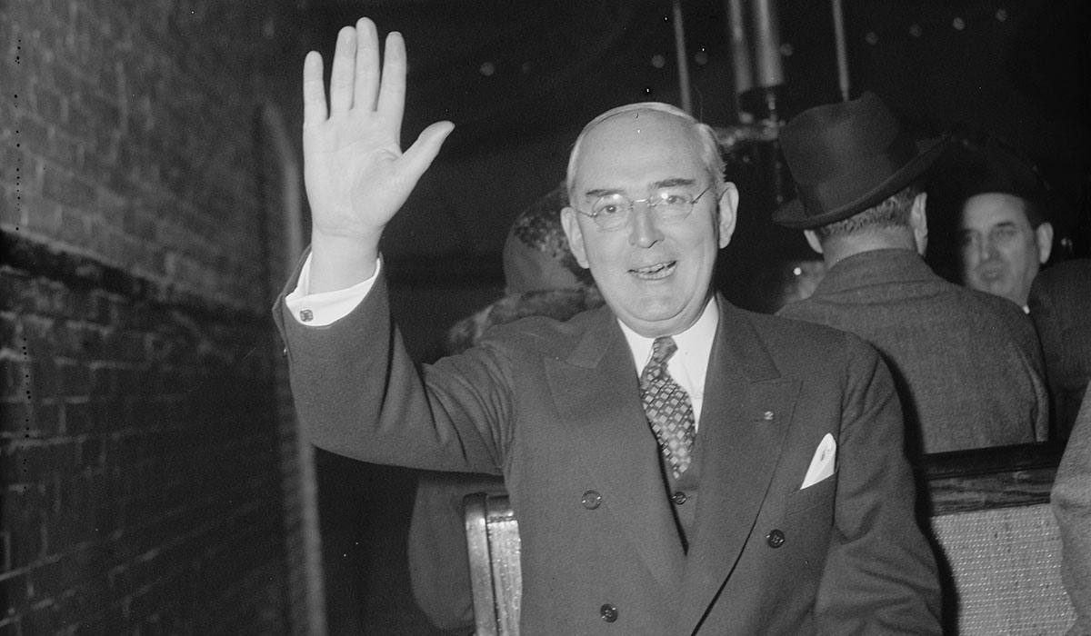 Arthur Vandenberg, 1900-01 - Alumni Association of the University of ...