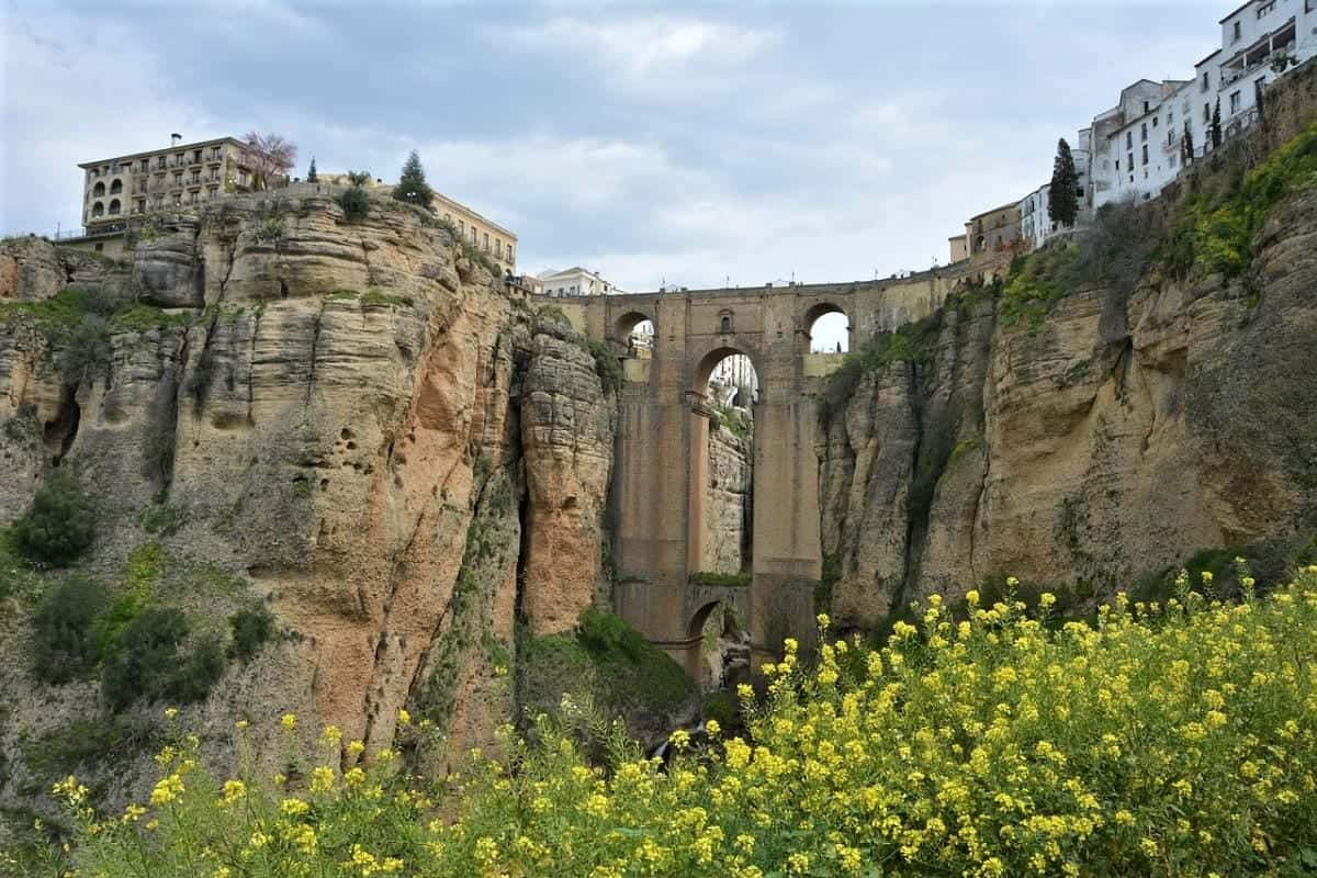 10 Most Beautiful Spots to Enjoy Spring in Spain