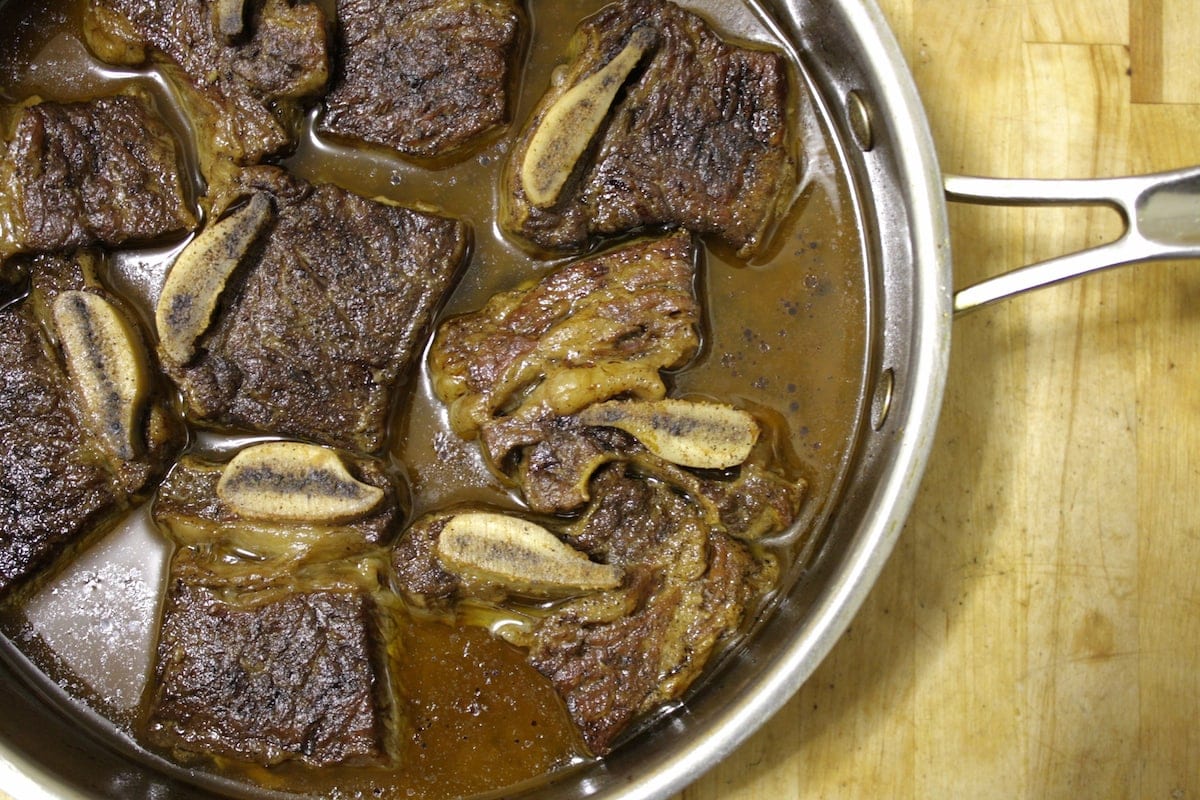 Whiskey Braised Short Ribs | The Hungry Hutch