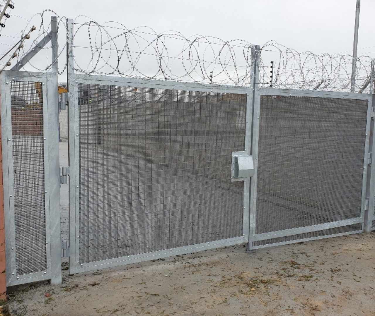 Sliding Gates And Steel Driveway Security Barriers