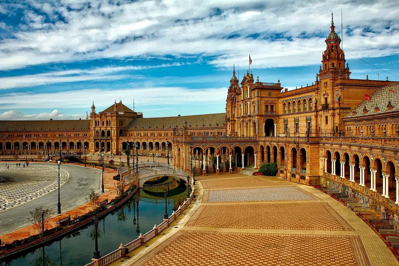 Is Seville Worth Visiting? 10 Reasons Why You Should!