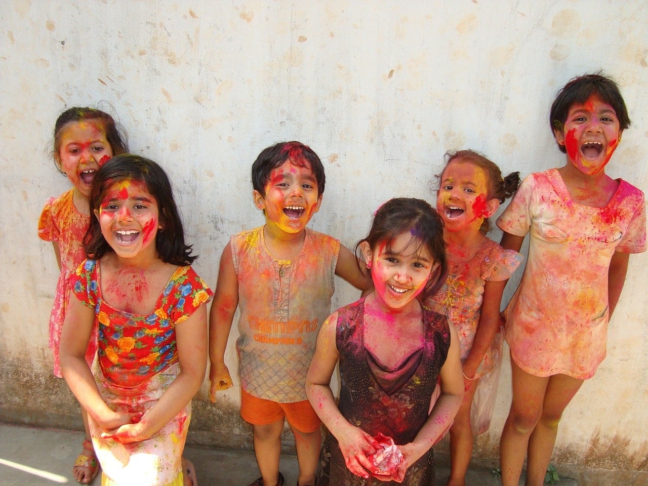 7 Simple Ways Children Everywhere Can Enjoy the Festival of Holi ...