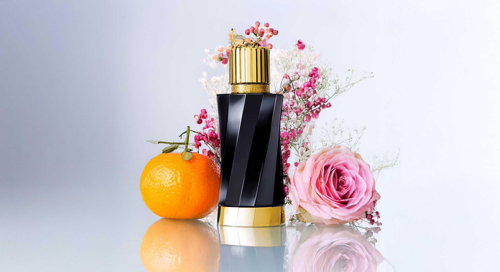 Versace Rose Flamboyante Eau de Parfum 2024 Floral Fragrance for Women