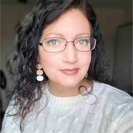 about me - Coffee With Starla