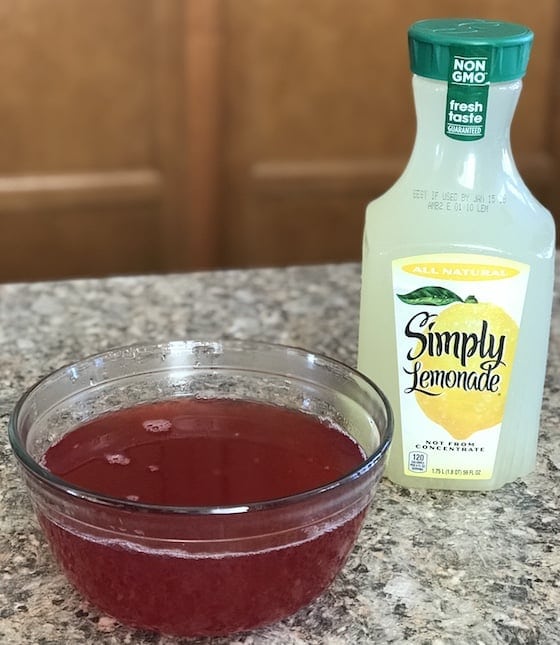 Sparkling Raspberry Lemonade Recipe - Saving You Dinero