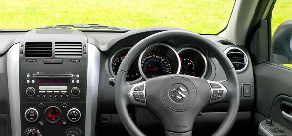 vitara 2008 interior