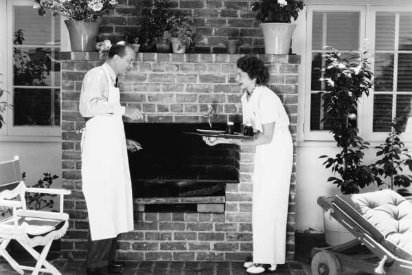 Step Back in Time: Outdoor Cooking Tips and Tricks from the 1950s ...