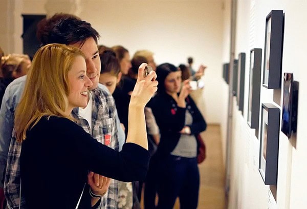 Augmented Reality QR Code: How Does it Work?