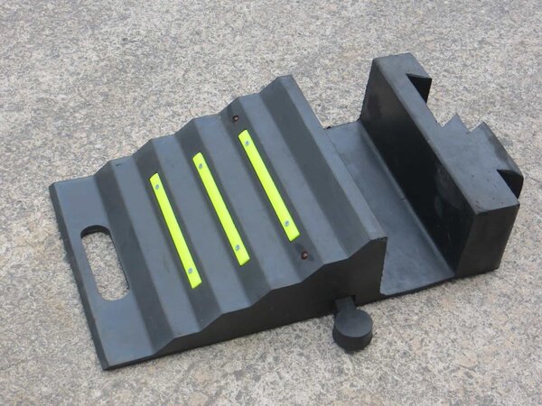 Extendable hose ramp - Ramp Section for 100mm or 4" Hoses / Cables
