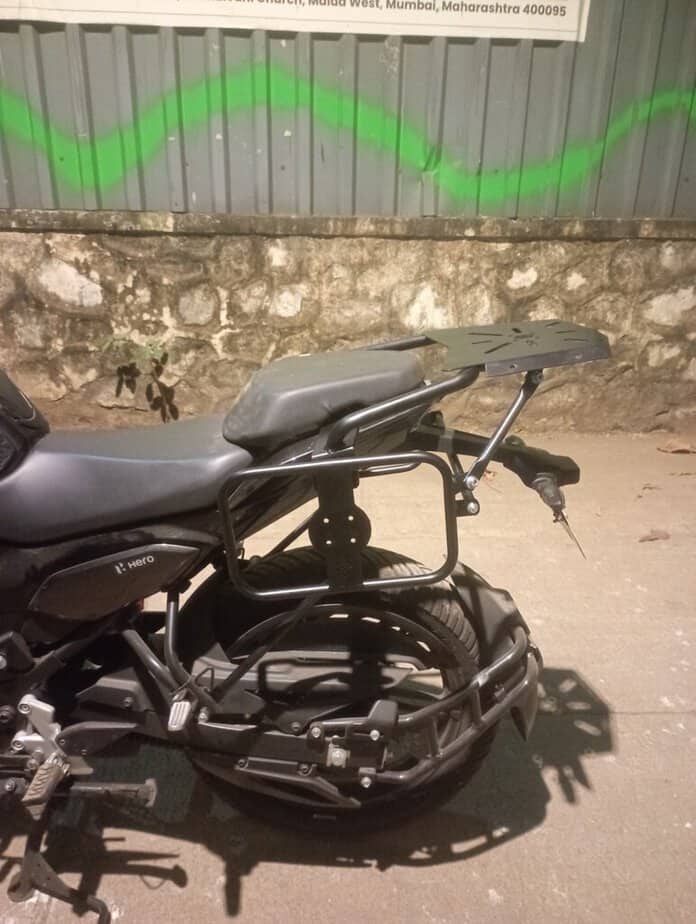 Saddle Stay with Top Rack for Hero Xtreme 125 – PS Customs International