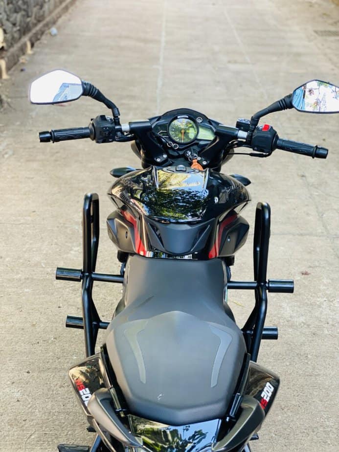 Bajaj NS 200 Crash Guard – PS Customs International