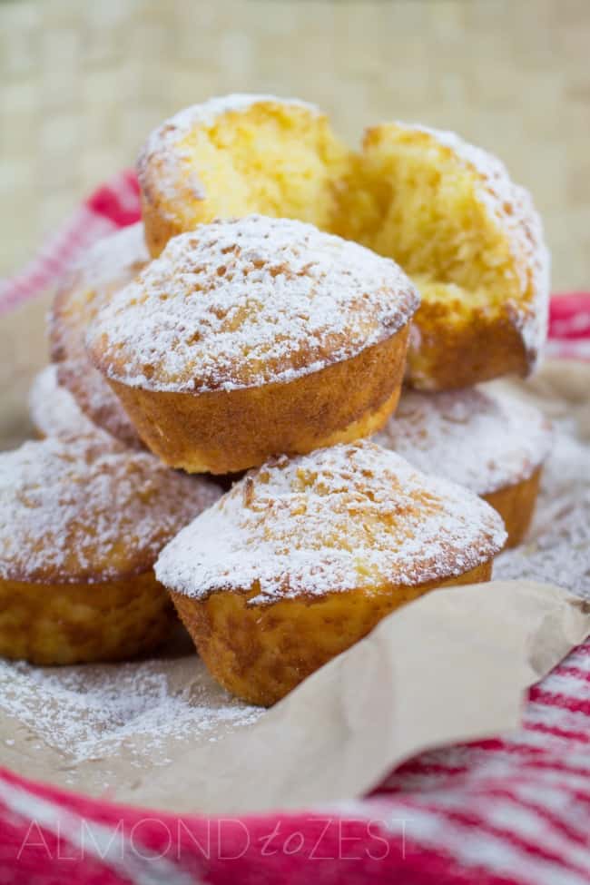 20+ Delicious Muffin Recipes - Retro Housewife Goes Green