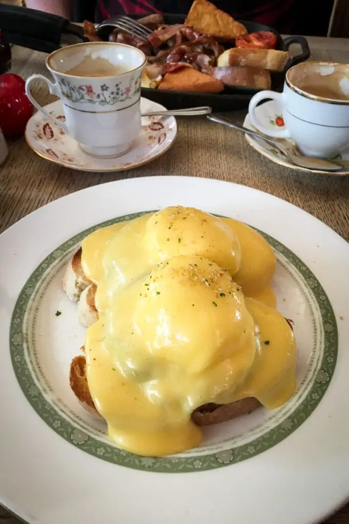 The Best Traditional Edinburgh Pubs - Scottish Scran